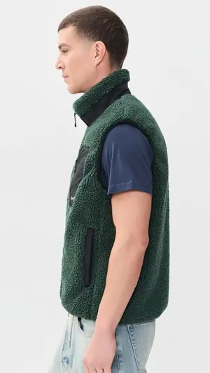 MUSEUM OF PEACE & QUIET Wordmark Sherpa Vest