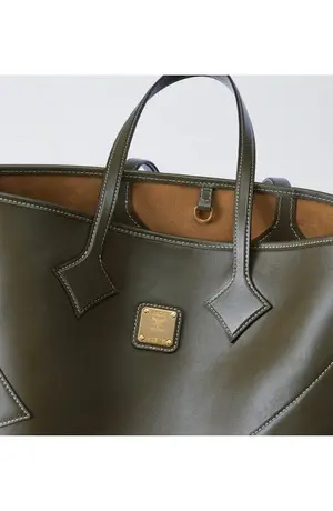 Mcm Large Dia Shopper In Nappa Leather