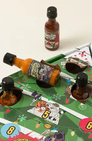 UNCOMMON GOODS 12 Days Of Hot Sauce Advent