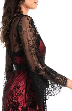 IN BLOOM BY JONQUIL Britta Lace Robe