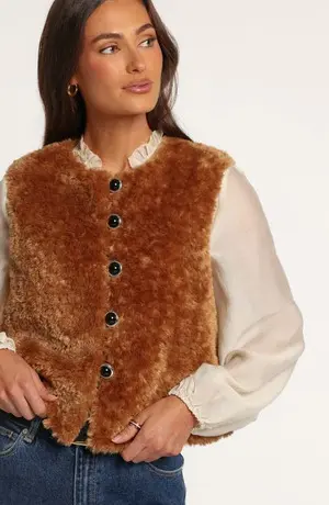 PETAL & PUP Beslie High Pile Fleece Vest