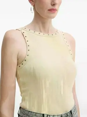 GESTUZ Eyelet Ribbed Top