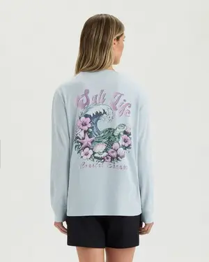 SALT LIFE Coastal Escape Long Sleeve Tee