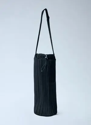 Issey Miyake Pleats Swan Bag - Black