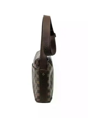LOUIS VUITTON Trotteur Beaubourg Cross Body Bag