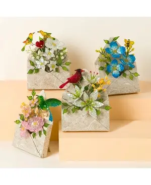 UNCOMMON GOODS Little Blooms With A Message