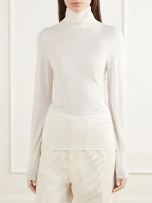 ALMADA Farra Cashmere Turtleneck Sweater