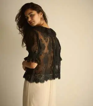 DÔEN Henri Lace Top