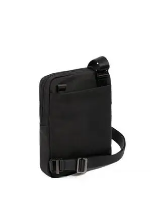 PIQUADRO Logo-plaque Panelled Messenger Bag - Black