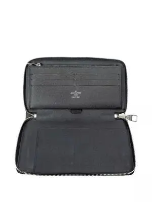LOUIS VUITTON Zippy Damier Graphite Wallet