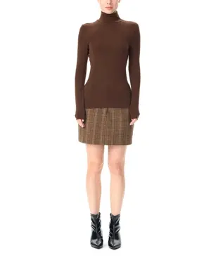 JANET HOWARD NEW YORK Iris Turtleneck Top