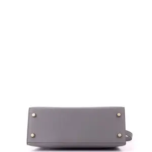 Hermès Kelly Handbag Madame With Gold Hardware 25