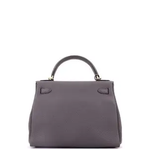 Hermès Kelly Handbag Togo With Gold Hardware 28