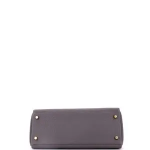 Hermès Kelly Handbag Togo With Gold Hardware 28