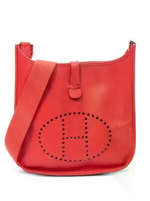 Hermès Gm Evelyne Iii Shoulder Bag - Red
