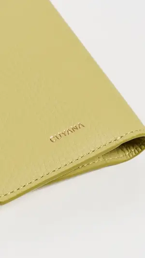 Cuyana Passport Cover