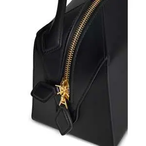 Alaïa Shoulder Bags - Black
