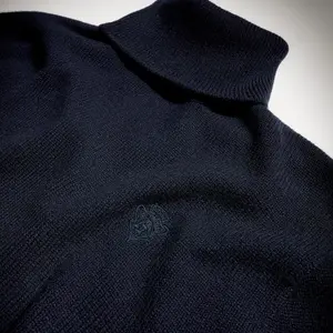 Gucci Seamless Cashmere Knit Sweater