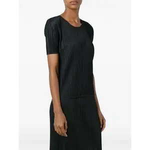 Issey Miyake Tops T-shirts & Jerseys
