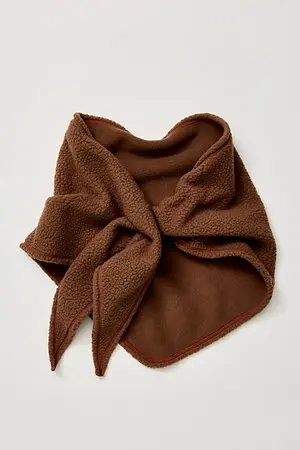 Free People Fleecy Sherpa Triangle Scarf - Cocoa
