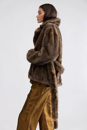 STAND STUDIO Studios Silena Faux Fur Coat
