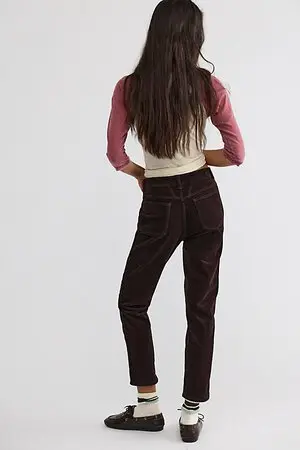 Closed Pedal Pusher Relaxed Corduroy Pants - Cinder Brown
