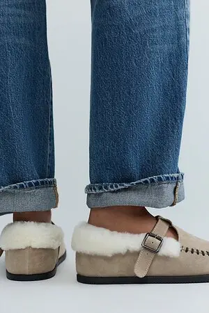 Good News Jude Mary Jane Moccasins