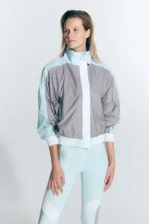 MOEVA Pixie Jacket - Grey