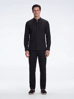 MOEVA Ryan Linen Shirt With Grandad Collar - Black