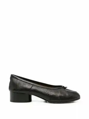 MAISON MARGIELA Tabi Leather Pumps