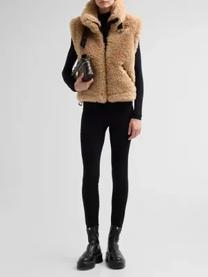 Sam. Sherpa Vest