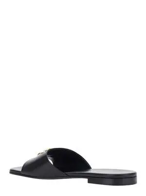 Gucci Black Sandals With Front Gg Logo Plaque In Leather For