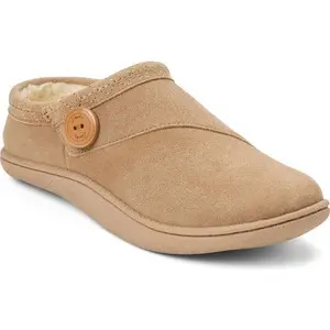 Clarks Suede Clog With Embroid & Wood Button Slippers Doe