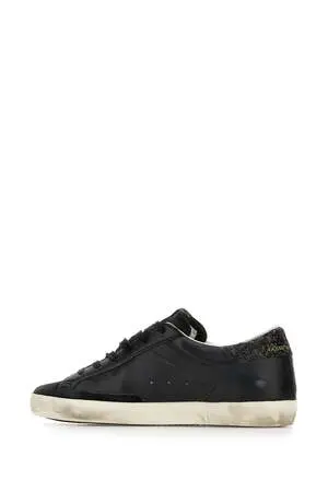 GOLDEN GOOSE Shoes Sneakers