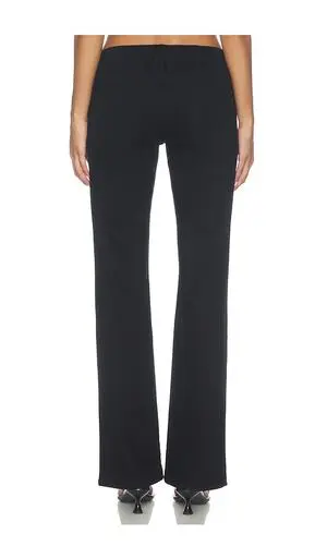 SLVRLAKE Olivia Low Rise Boot Jean In Black