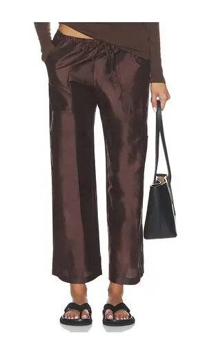 Donni. The Taffeta Drawstring Cargo Pant In Chocolate
