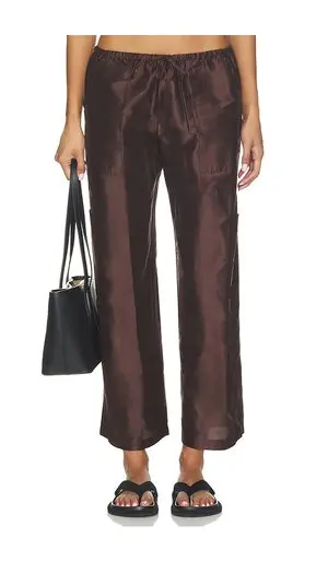 Donni. The Taffeta Drawstring Cargo Pant In Chocolate