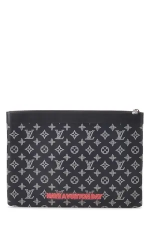 LOUIS VUITTON Monogram Upside Down Pochette Apollo - Navy