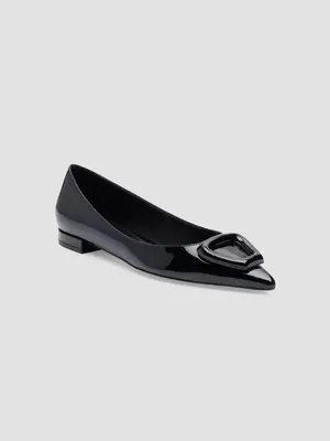 STUART WEITZMAN Veryvinnie Patent Leather Ballet Flats