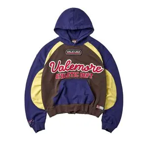 VALE FOREVER Smores Pullover - Black