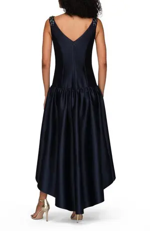 KAY UNGER Katrina Bateau Neck High-low Cocktail Dress