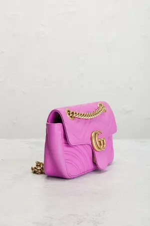 Gucci Mini Gg Marmont Shoulder Bag In Purple
