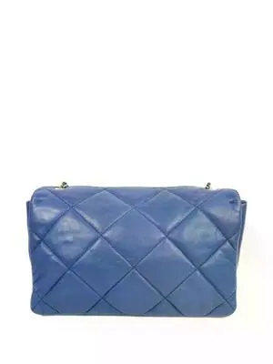FERRAGAMO Vara Quilted Shoulder Bag