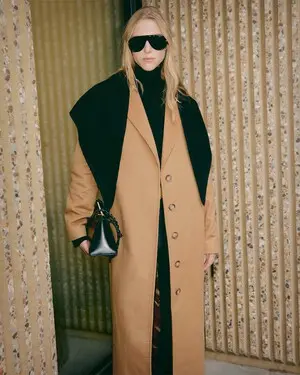 WAKAKUU Coat Fave