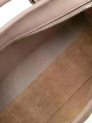 Loewe 2010-2026 Leather Amazona 23 Satchel