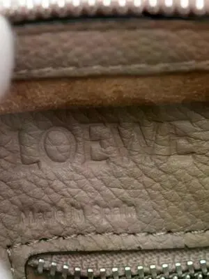 Loewe 2010-2026 Leather Amazona 23 Satchel