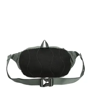 C.P. COMPANY Lens Detail Zipped Messenger Bag