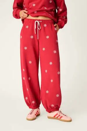 PJ Salvage Super-soft Cotton Nature Is My Therapy Embroidered Flowers Good Hang Joggers - Wine