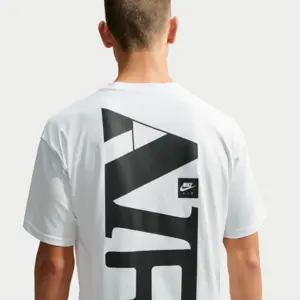 Nike Sportswear T-shirt