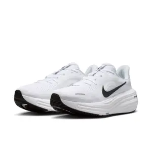 Nike Winflo Road Running Shoes